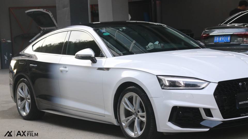 奥迪A5 | AX-液态金属龙血红