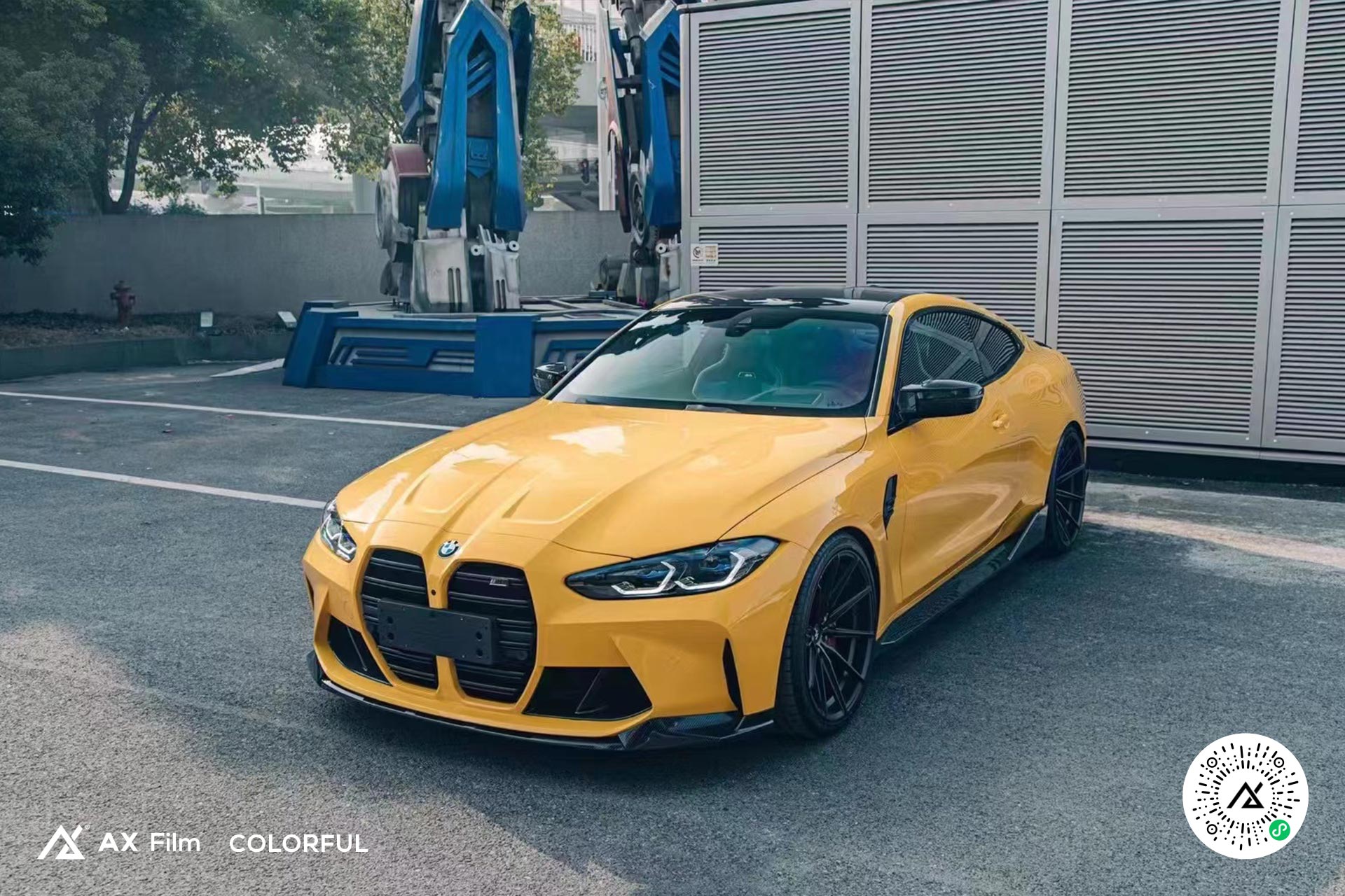 宝马M4 - 高亮深黄