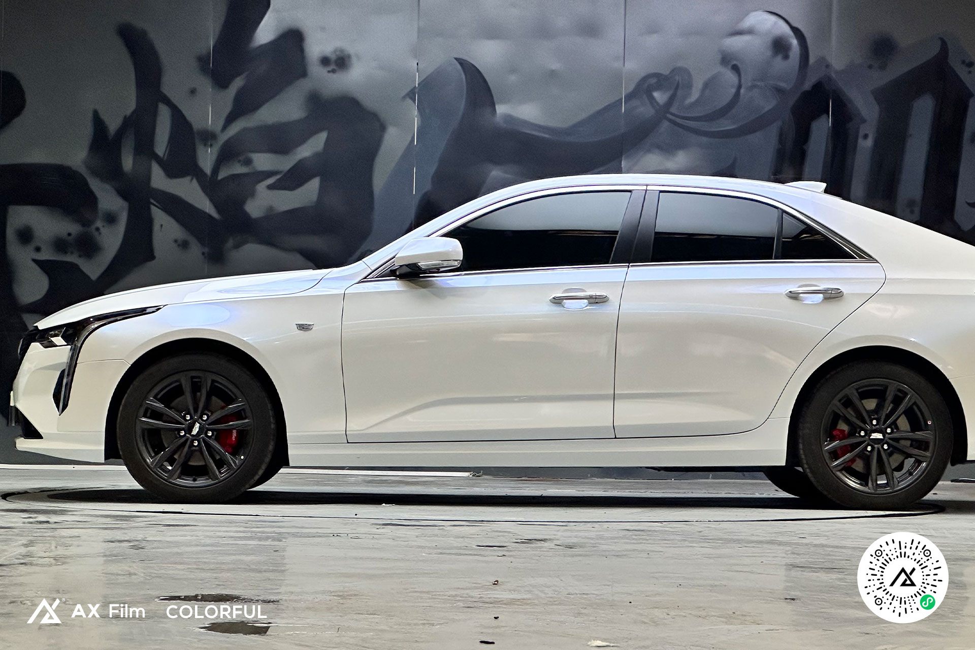 凯迪拉克CT4 - 珍珠白蓝