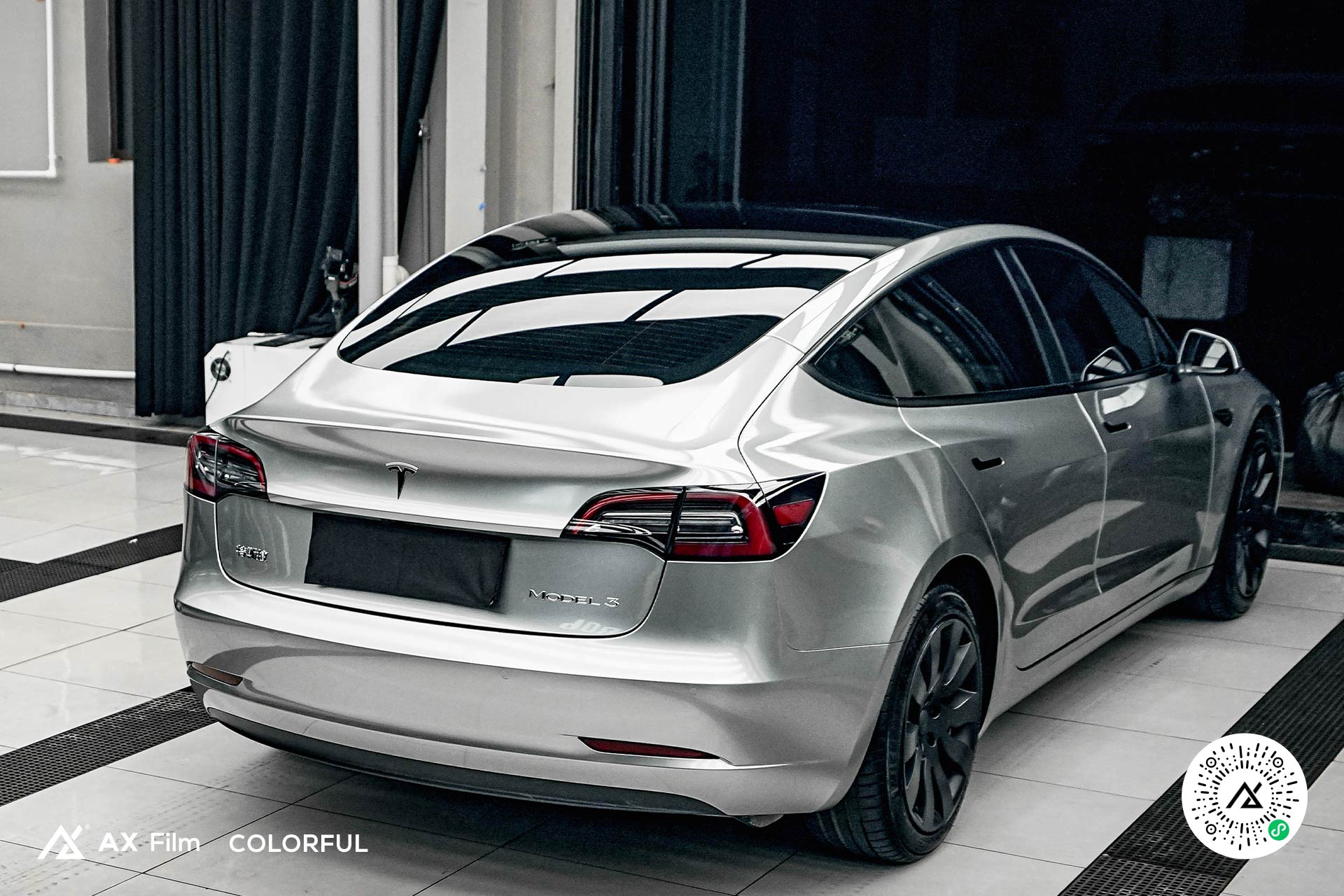 特斯拉Model 3 - GT银