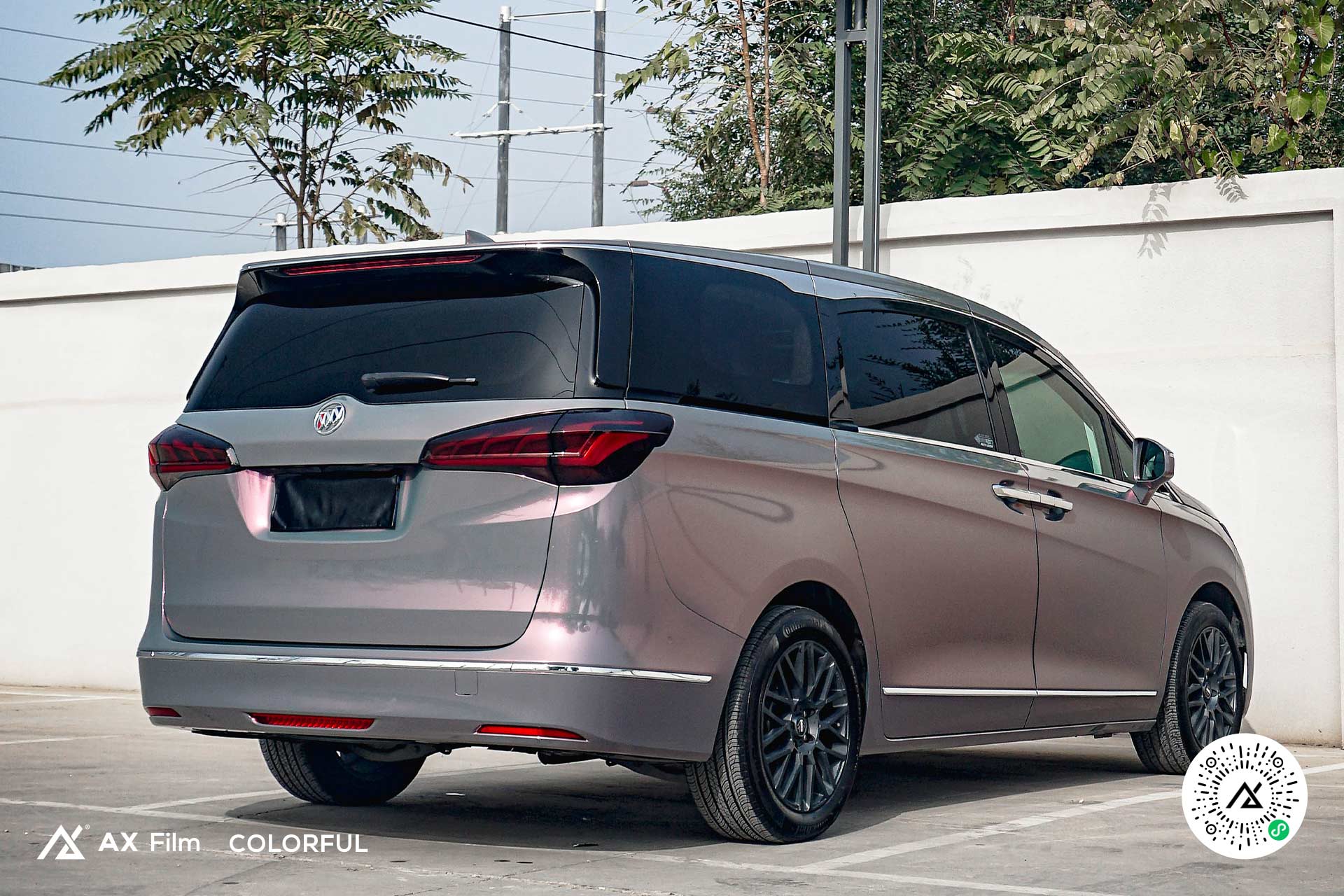 别克GL8 - 星空灰魅影