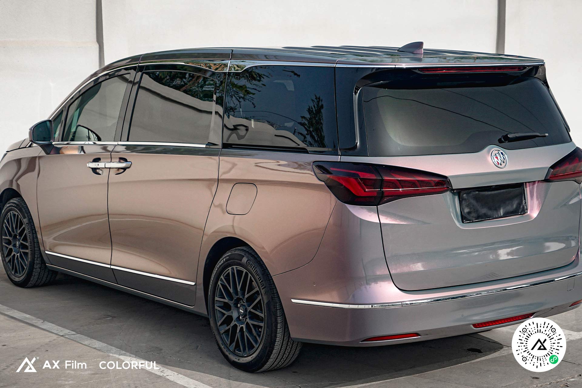 别克GL8 - 星空灰魅影